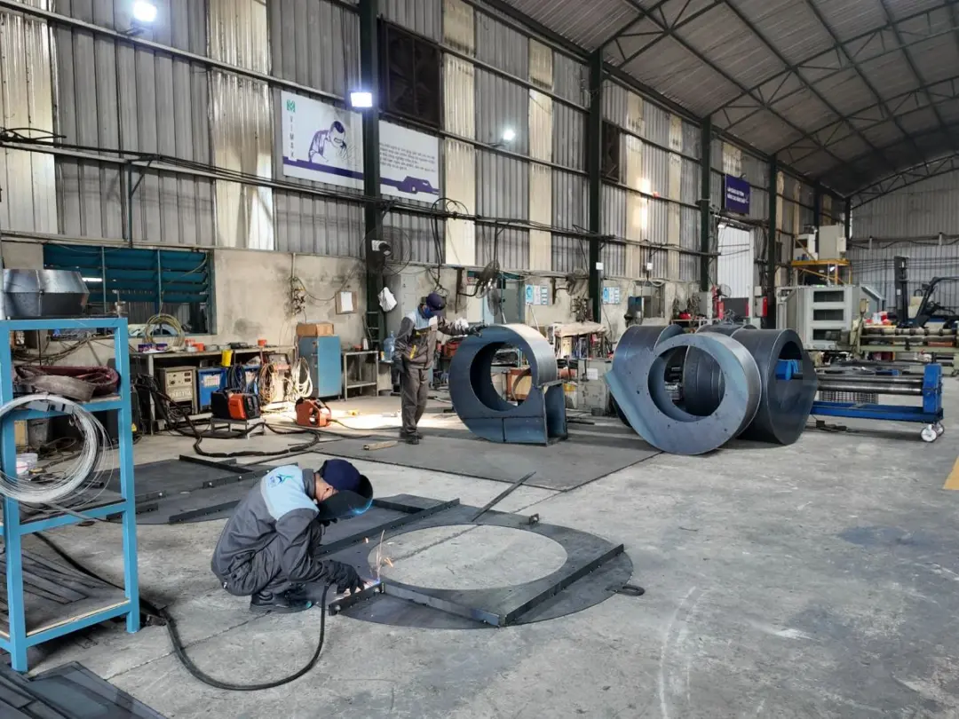 Demystifying the Process: How Does an Industrial Dust Collector Works ...
